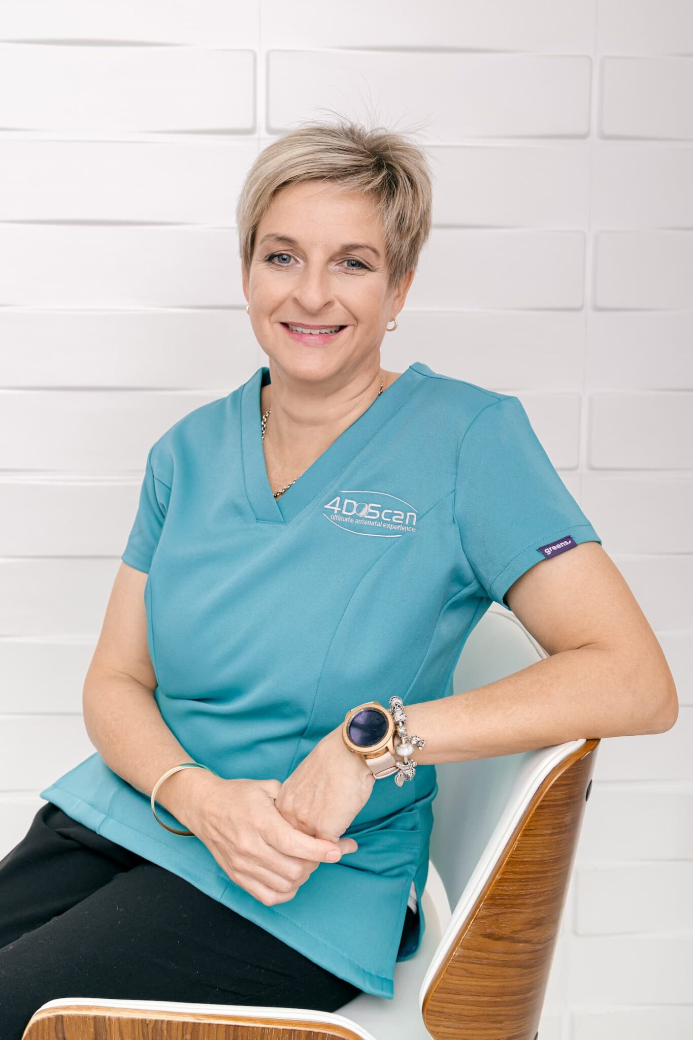 Heidi Richter - 4DScan